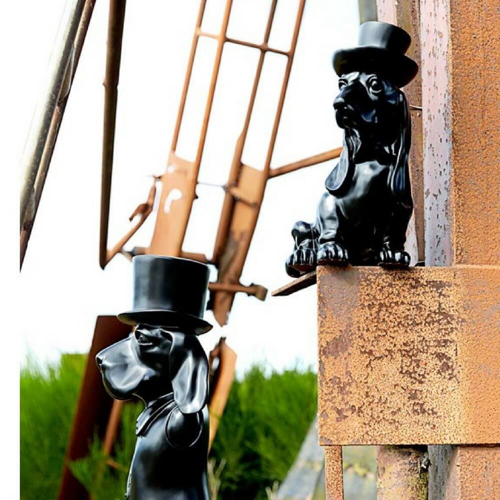 Diverse Boligtilbehør - Alt fra Dyrehoveder til væggen til Fuglebure.